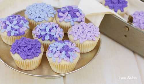 Lilac Cake Tutorial - i am baker