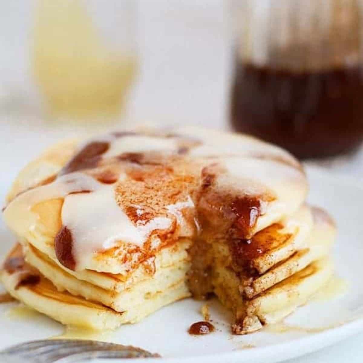 Cinnamon Roll Pancakes - i am baker