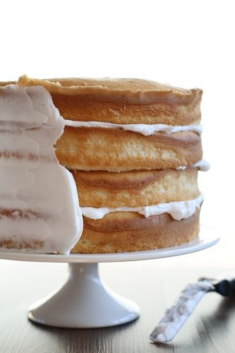 The Perfect {Bakery Style} White Cake | I Am Baker