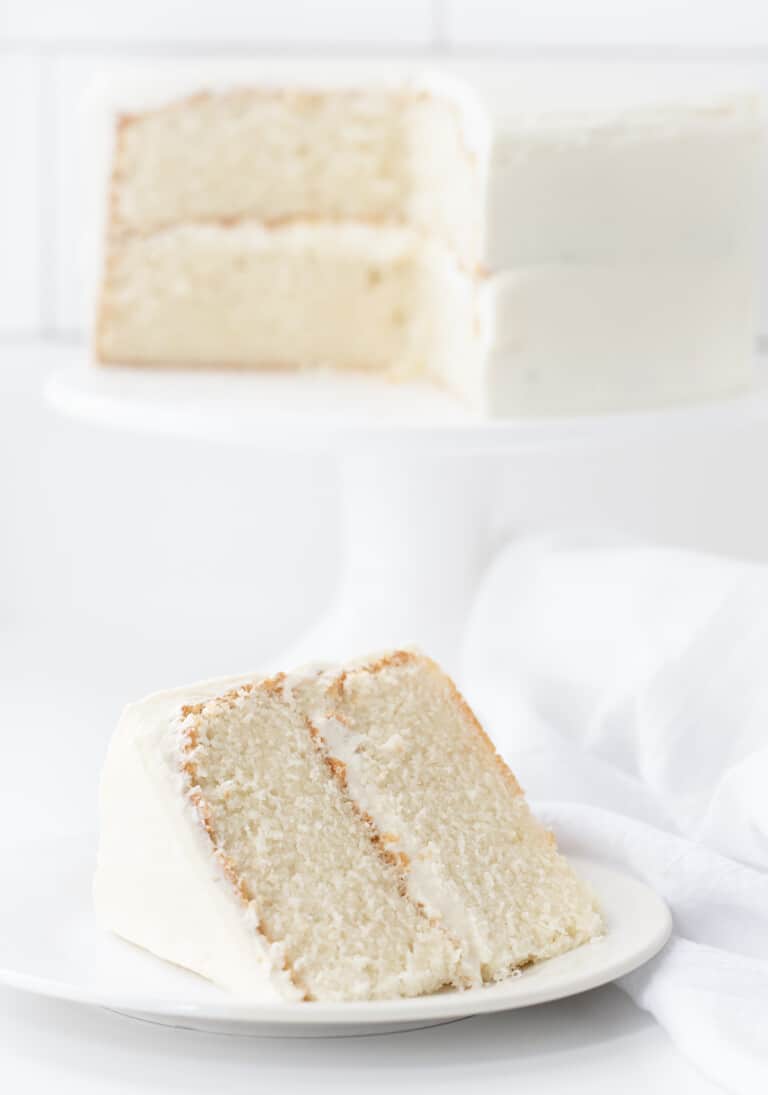 The Perfect {Bakery Style} White Cake | I Am Baker