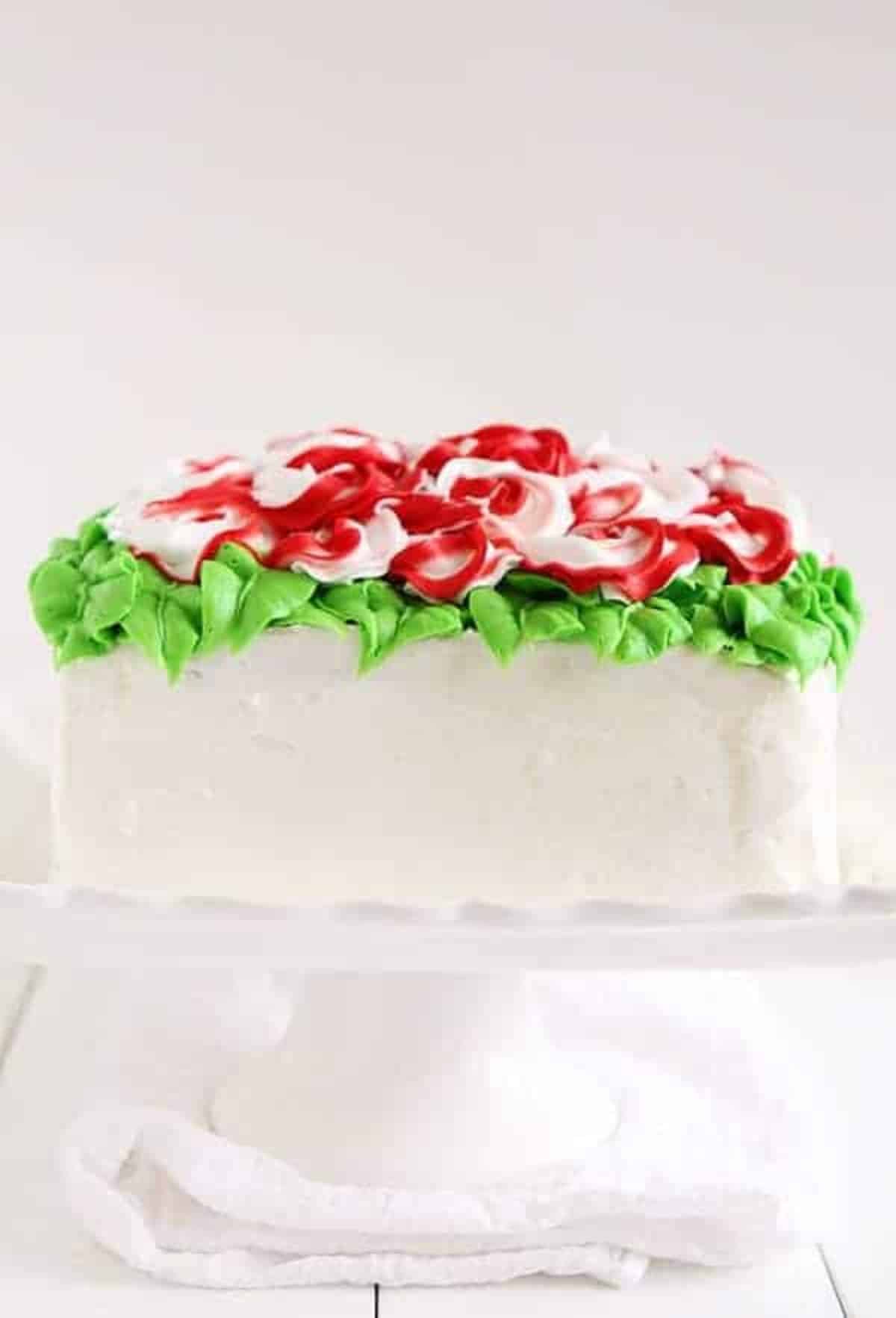 Christmas Surprise Inside Cake - i am baker