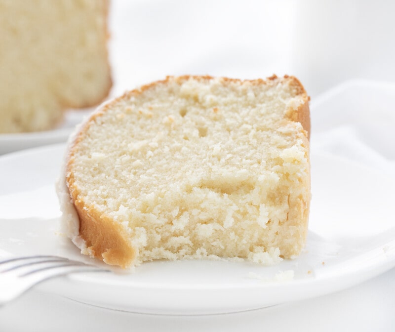 Vanilla Bundt Cake - i am baker
