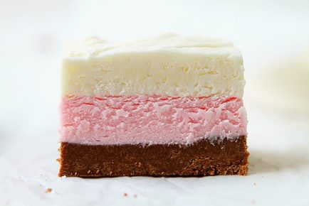 Neapolitan Fudge - i am baker