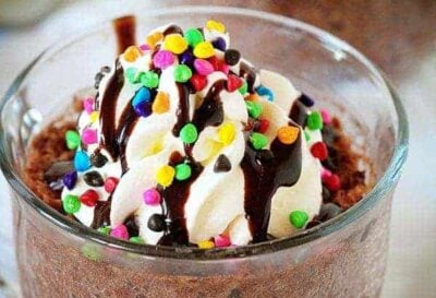 Chocolate Mug Cake (1 Minute Cake) - i am baker