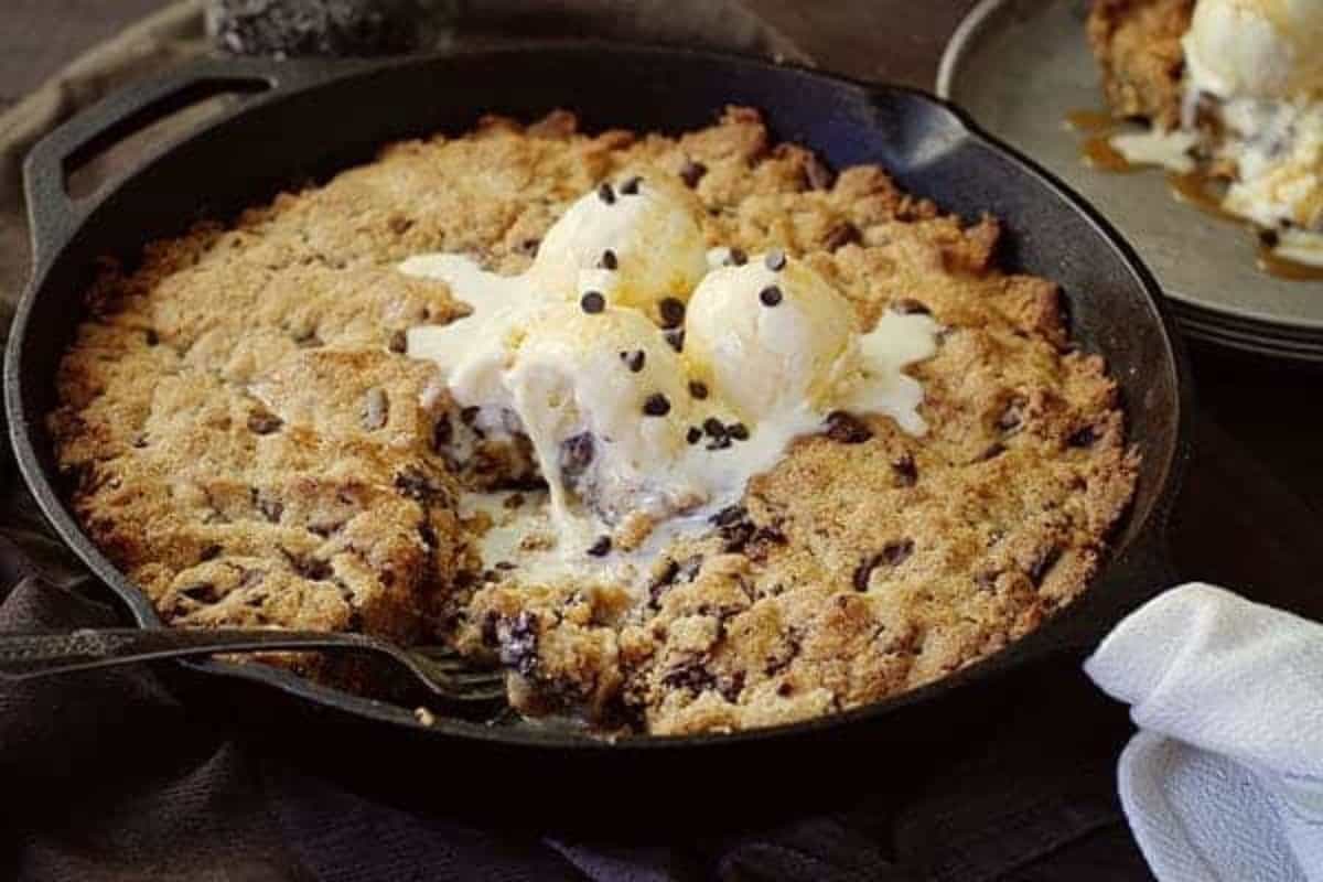 Spicy Chocolate Chip Skillet Cookie - i am baker