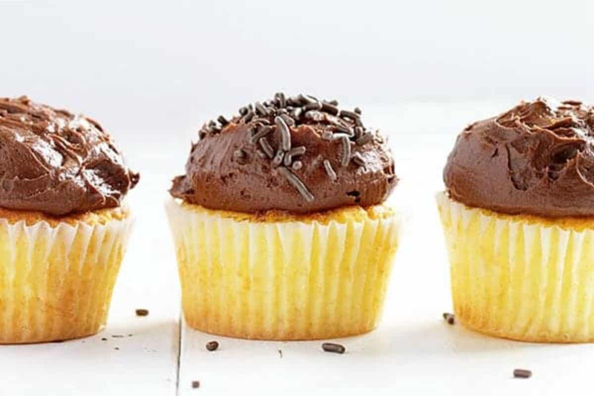Perfect Yellow Cupcakes with Amazing Chocolate Buttercream I Am Baker perfect-yellow-cupcakes-with-amazing-chocolate-buttercream-i-am-baker