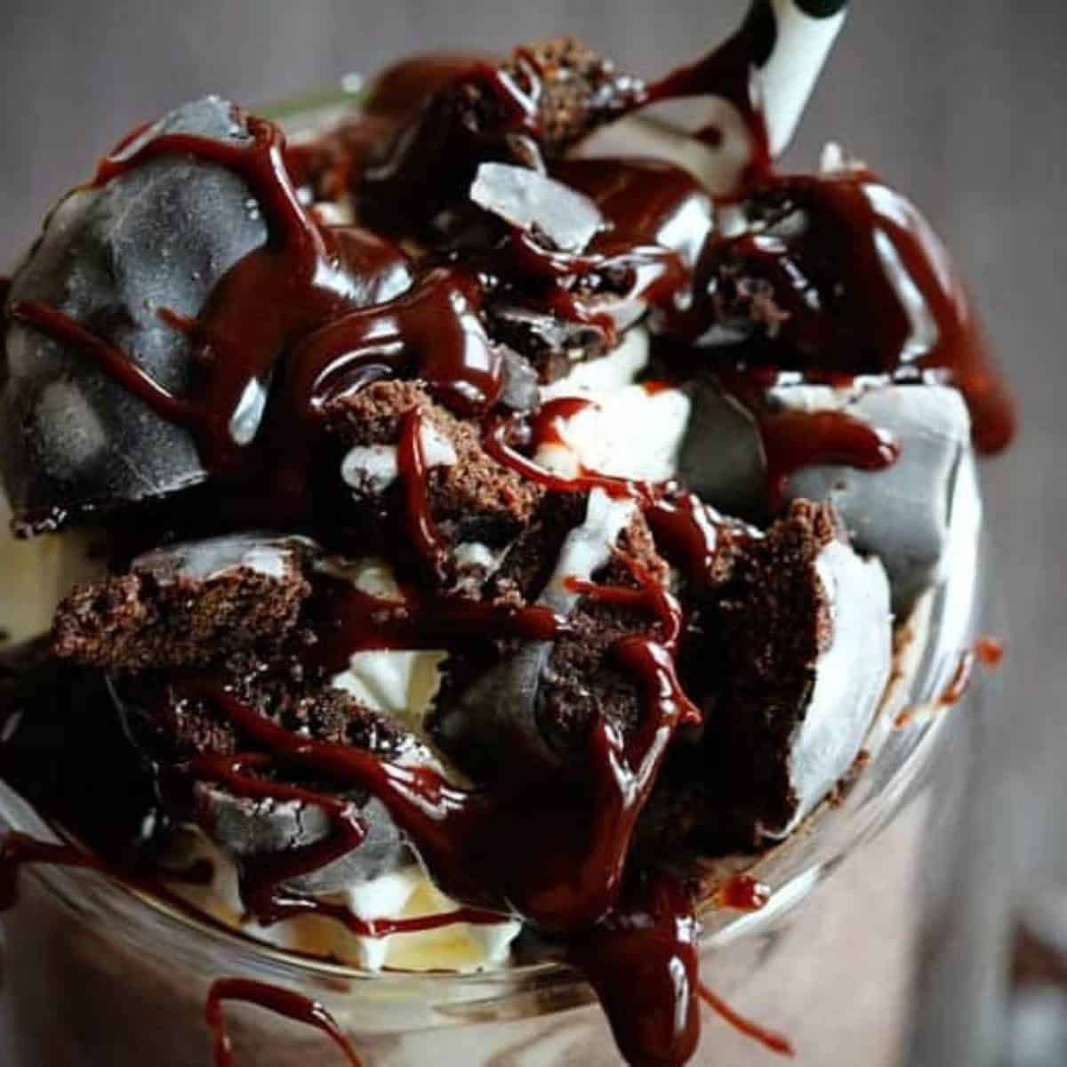 Double Chocolate Donut Shake - i am baker