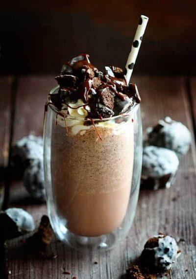 Double Chocolate Donut Shake - i am baker