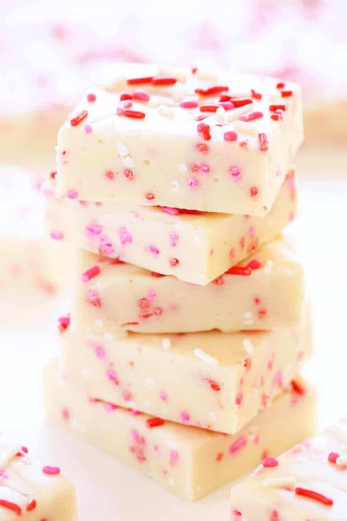 Cake Batter Fudge {Valentine's Day} - i am baker