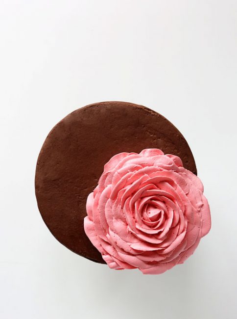 Giant Rose Cake - i am baker