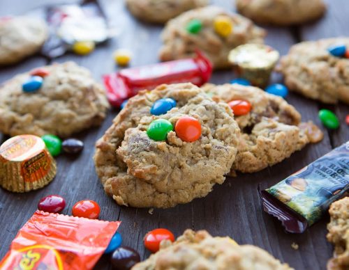 Halloween Candy Overload Cookies - i am baker