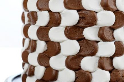 Stranger Things Cake | i am baker