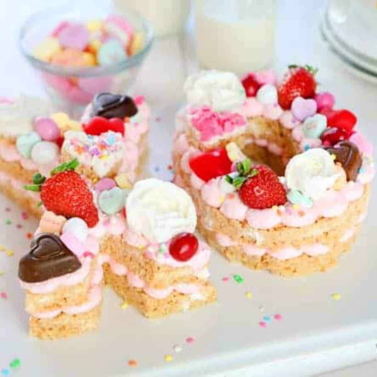 XO Valentine's Day Dessert - i am baker