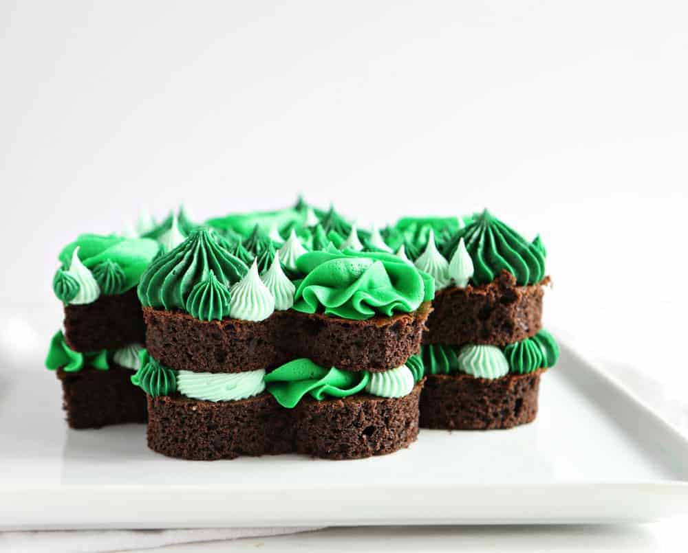 St. Patrick's Day Cake - i am baker