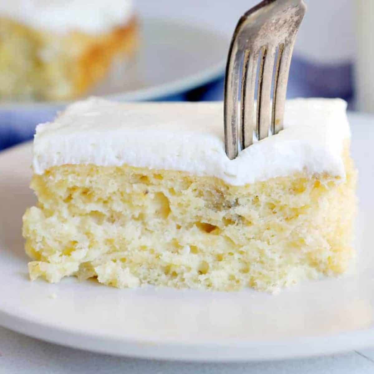 Banana Cake {VIDEO} | i am baker