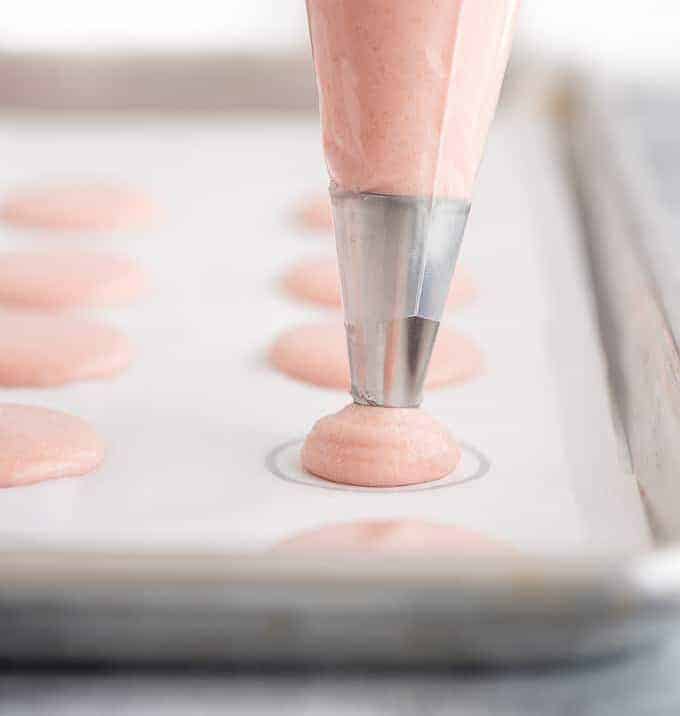 French Macarons {VIDEO} | i am baker
