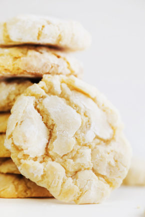 Ooey Gooey Butter Cookies {VIDEO} - i am baker