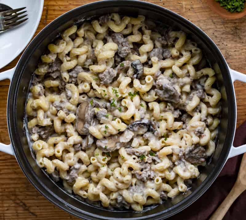 Mushroom Swiss Pasta {VIDEO HOW TO} - i am baker