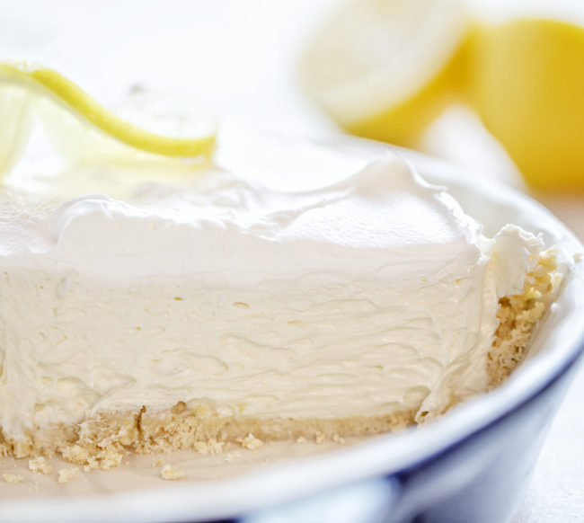 No Bake Lemon Cheesecake Cream Pie - i am baker