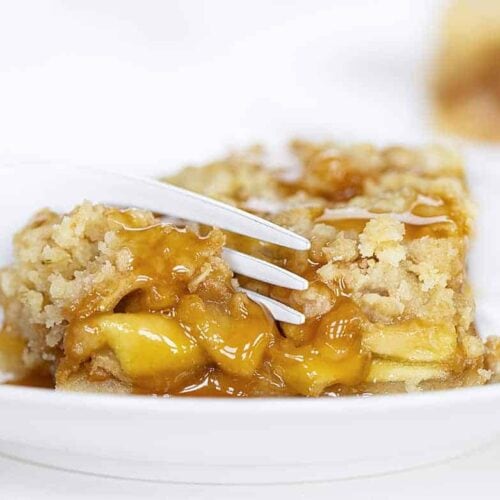 Apple Bundt Cake 🍎 {VIDEO} - I Am Baker