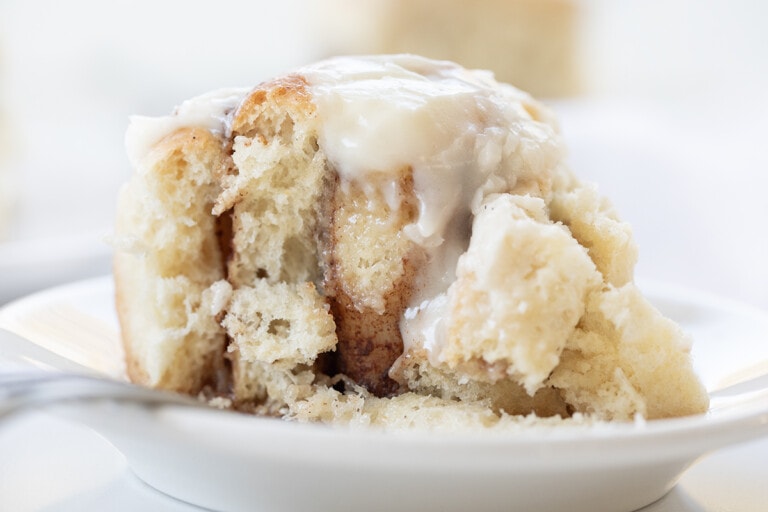 Amish Cinnamon Rolls - i am baker