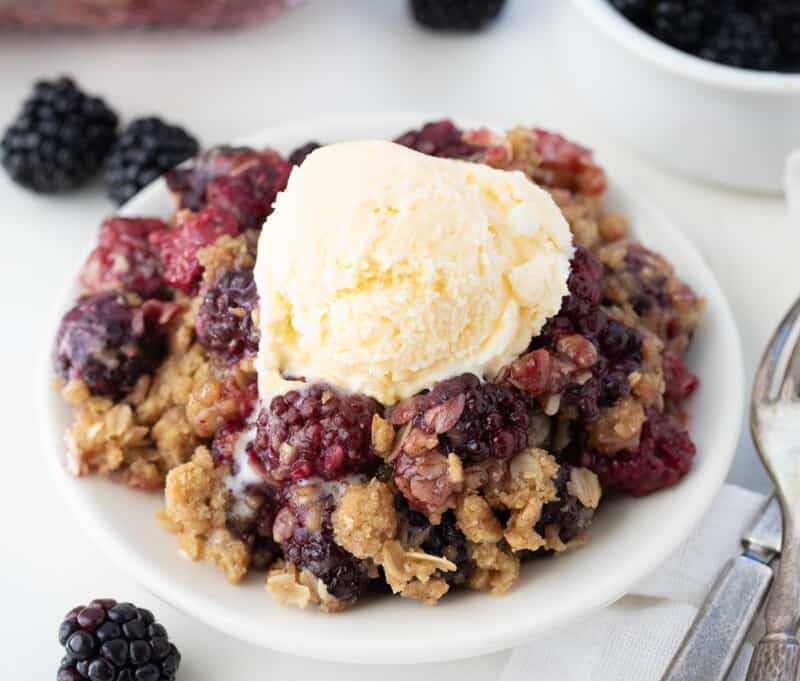 Blackberry Crisp - i am baker