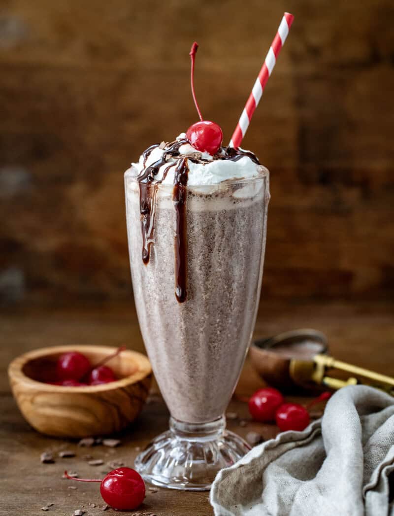 Chocolate Milkshake - i am baker