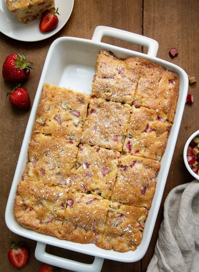 Fresh Strawberry Rhubarb Cake - i am baker
