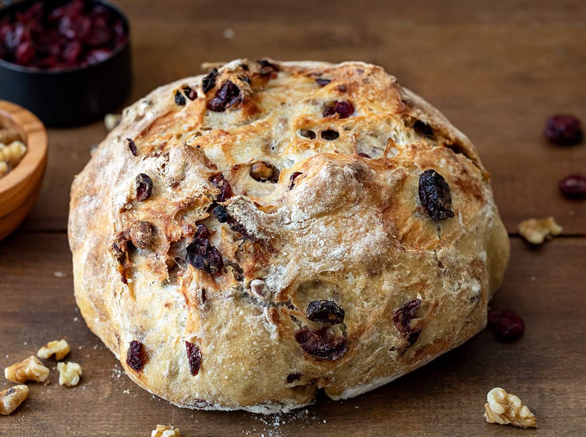 Cranberry Walnut Bread - i am baker