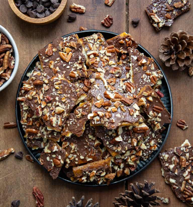 Maple Pecan Christmas Crack - i am baker