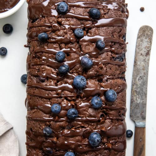 Brownie In A Mug (Single Serving Dessert in Minutes!) - i am baker
