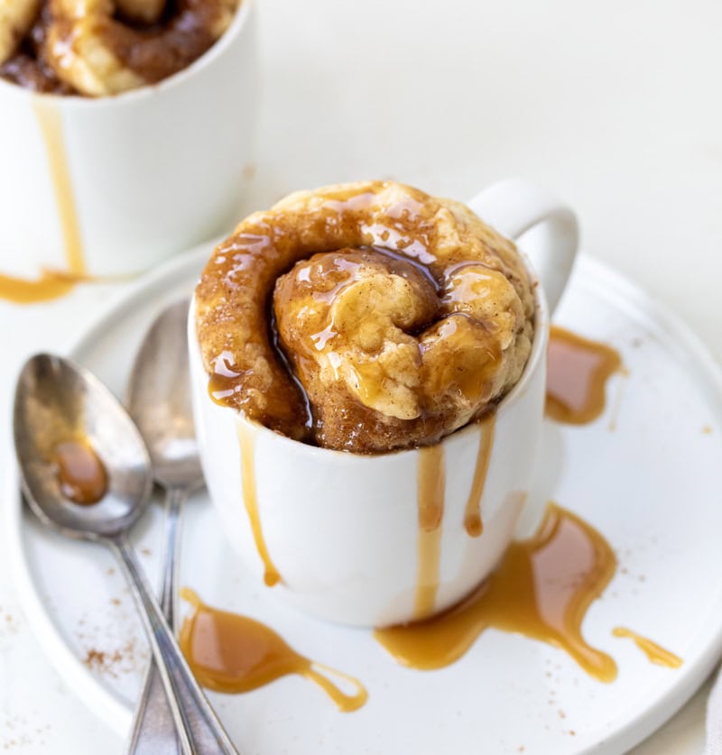 Caramel Roll in a Mug - i am baker