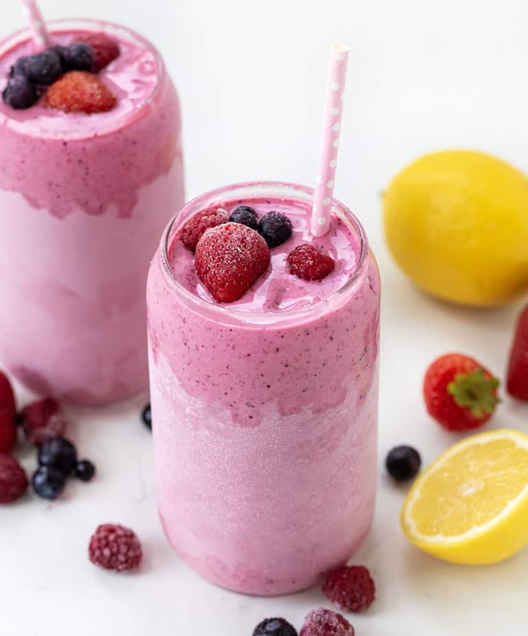 Frosted Mixed Berry Lemonade - i am baker