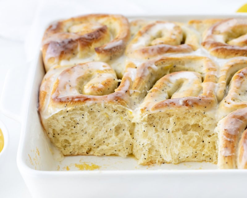 Lemon Poppy Seed Rolls - i am baker