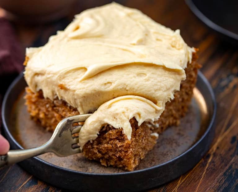 Sour Cream Spice Cake - i am baker