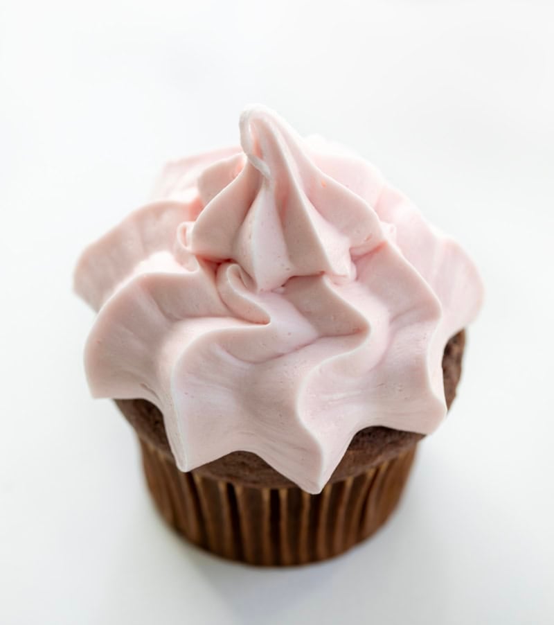 Strawberry Marshmallow Frosting - i am baker