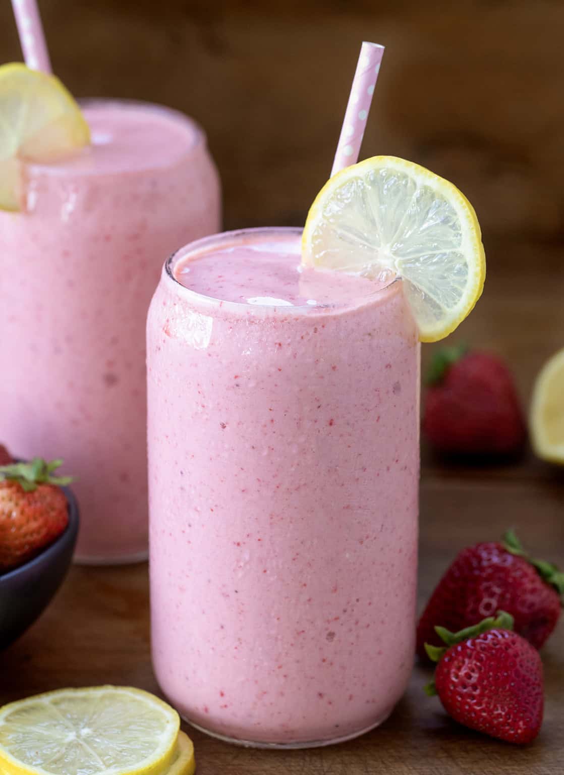 Strawberry Lemonade Milkshake - i am baker